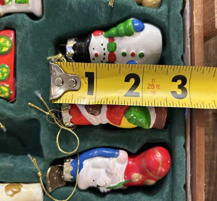 Vintage Thomas Pacconi Christmas Classics Ceramic Traditional 19 ...