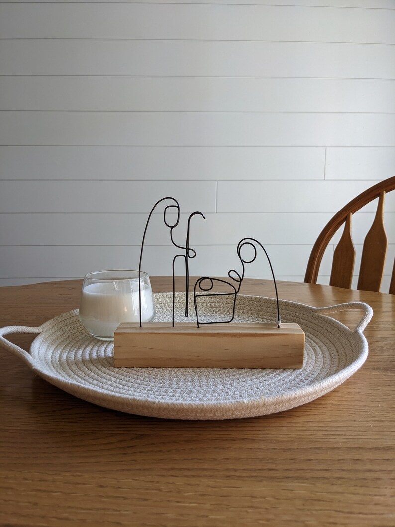 Minimalist Wire Nativity Sculpture: Unique Christmas Decor - Etsy