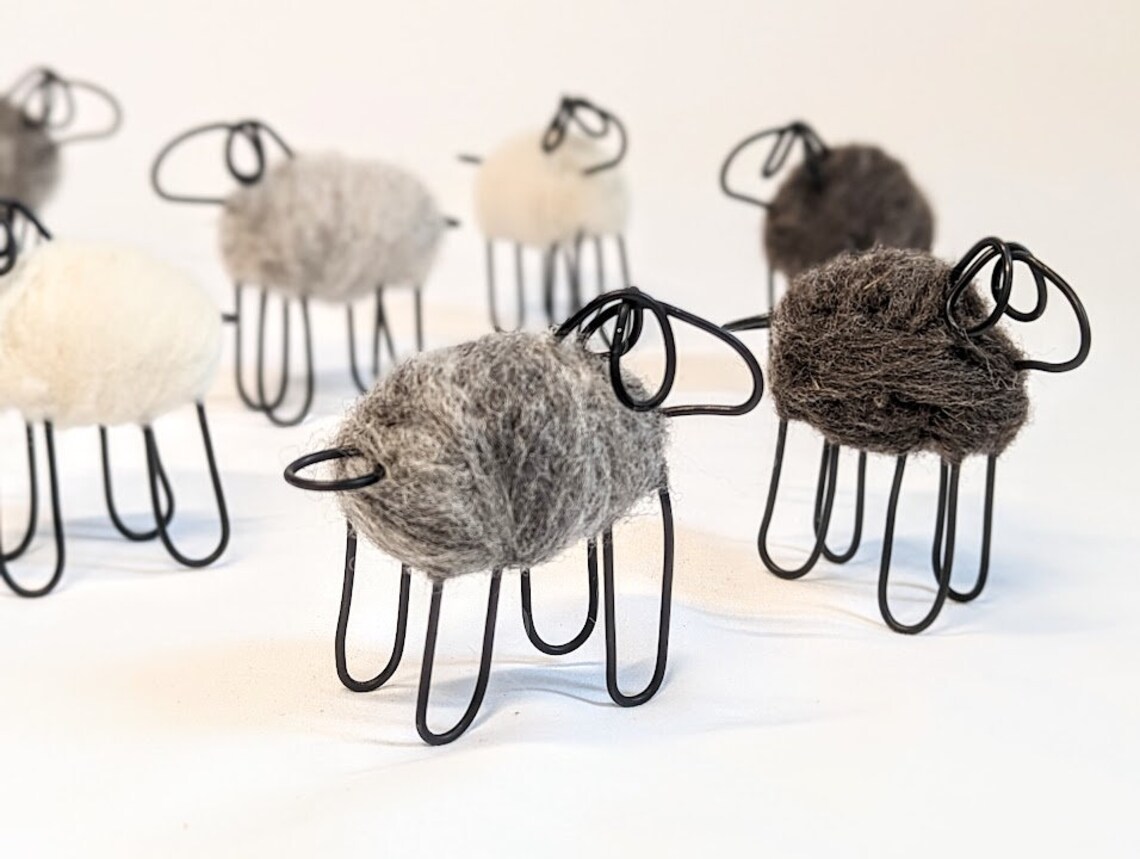 Handcrafted Wire Art Sheep With Wool Body Adorable Home Decor - Etsy
