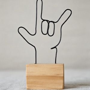 Wire ILY Hand Sign: ASL Sculpture, Home Decor - Etsy