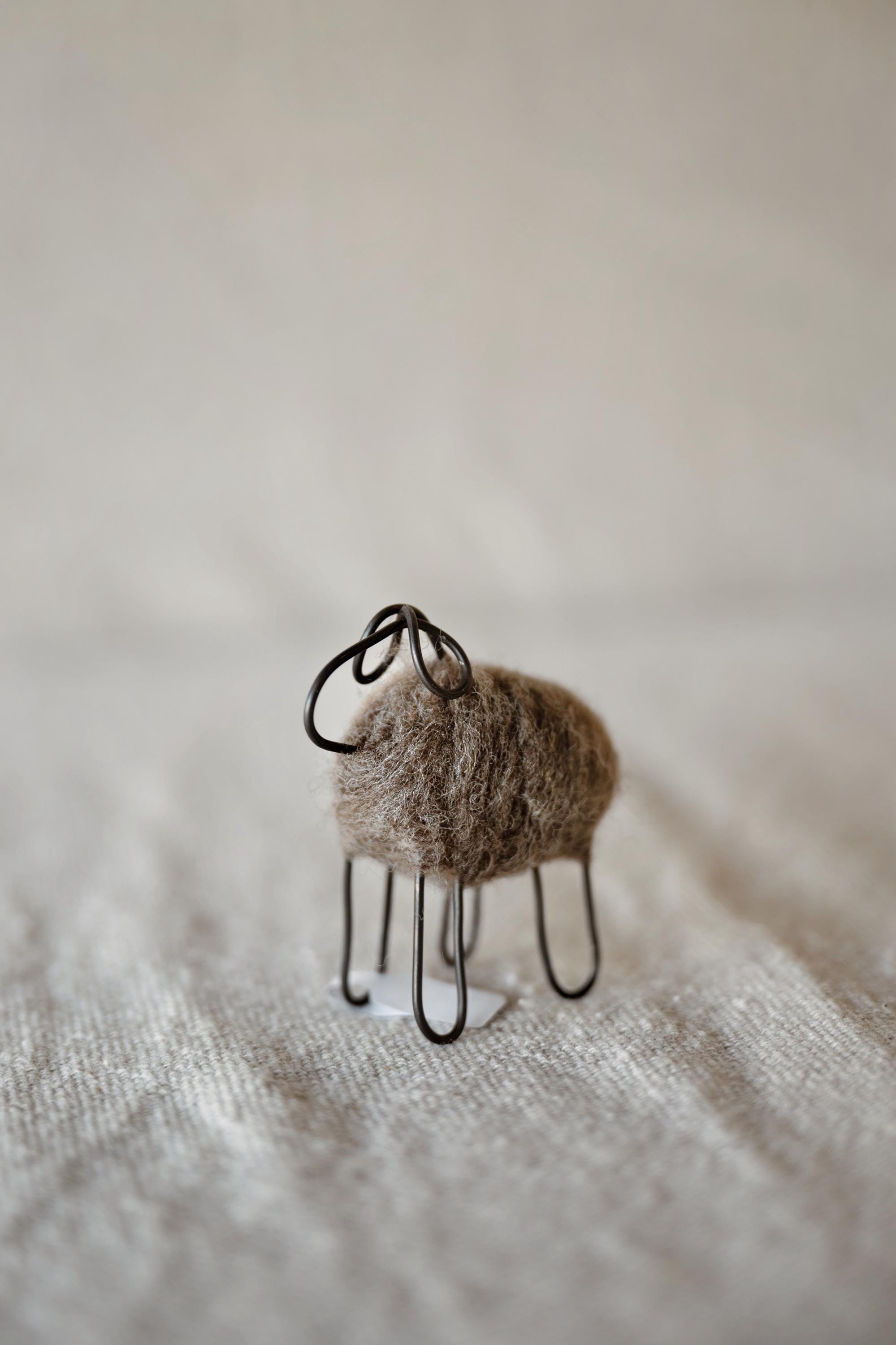 Handcrafted Wire Art Sheep With Wool Body - Adorable Home Decor - Etsy