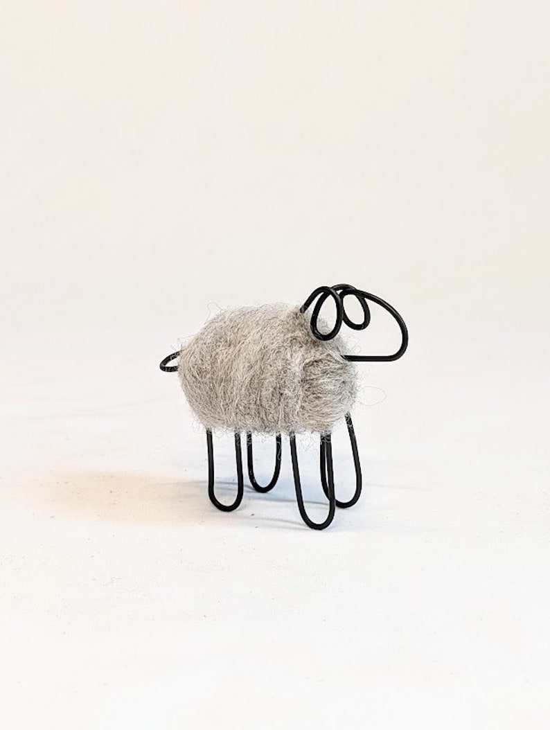 Handcrafted Wire Art Sheep With Wool Body Adorable Home Decor - Etsy