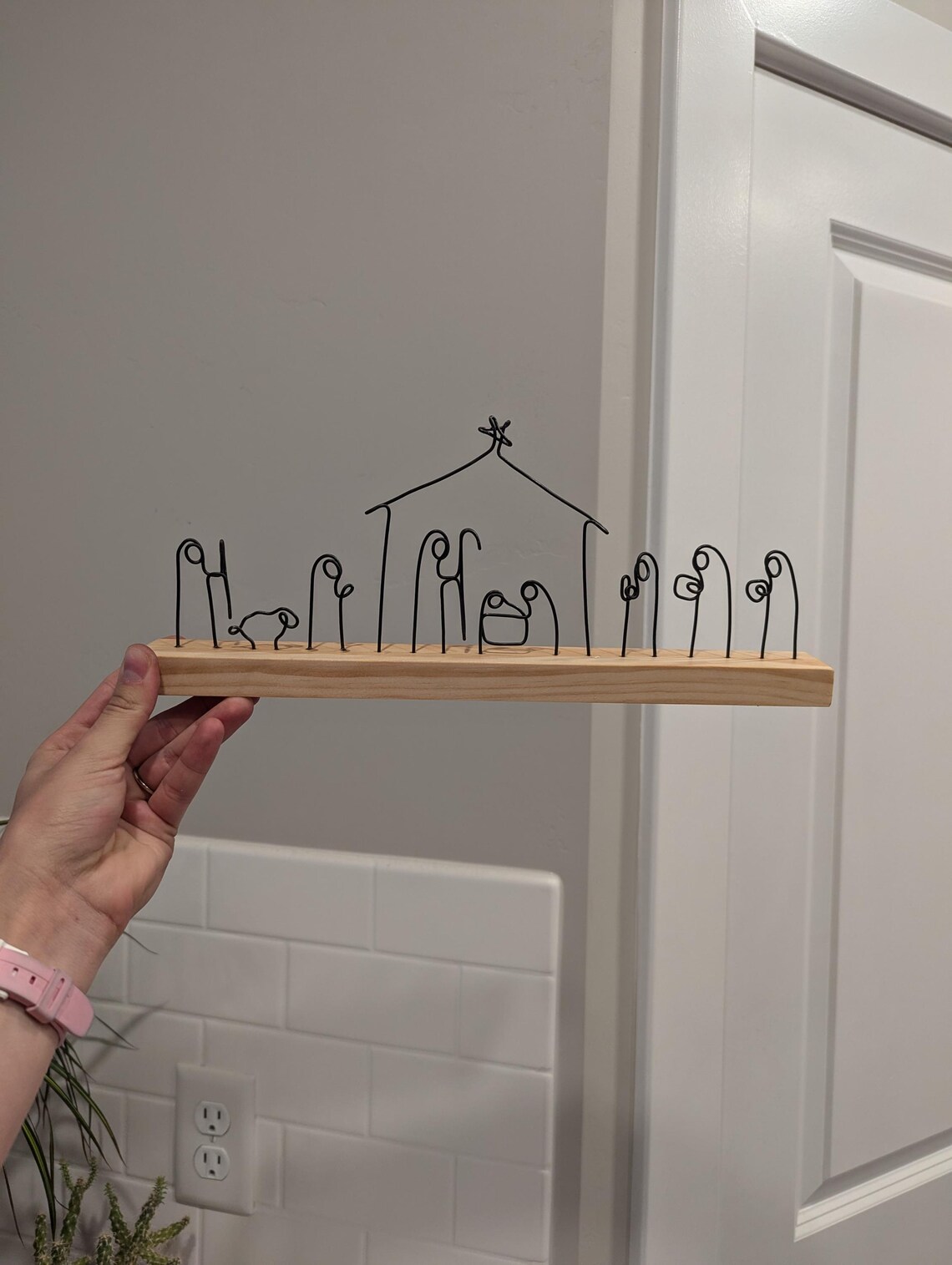 Wire Christmas Nativity Sign Entire Nativity Christian Art Decoration ...