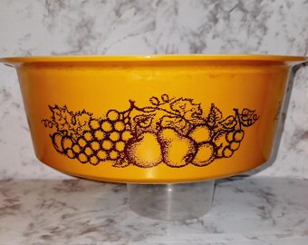 Vintage 1970s -- Pyrex -- Homestead Pattern -- Big Bertha -- 4 Quart ...