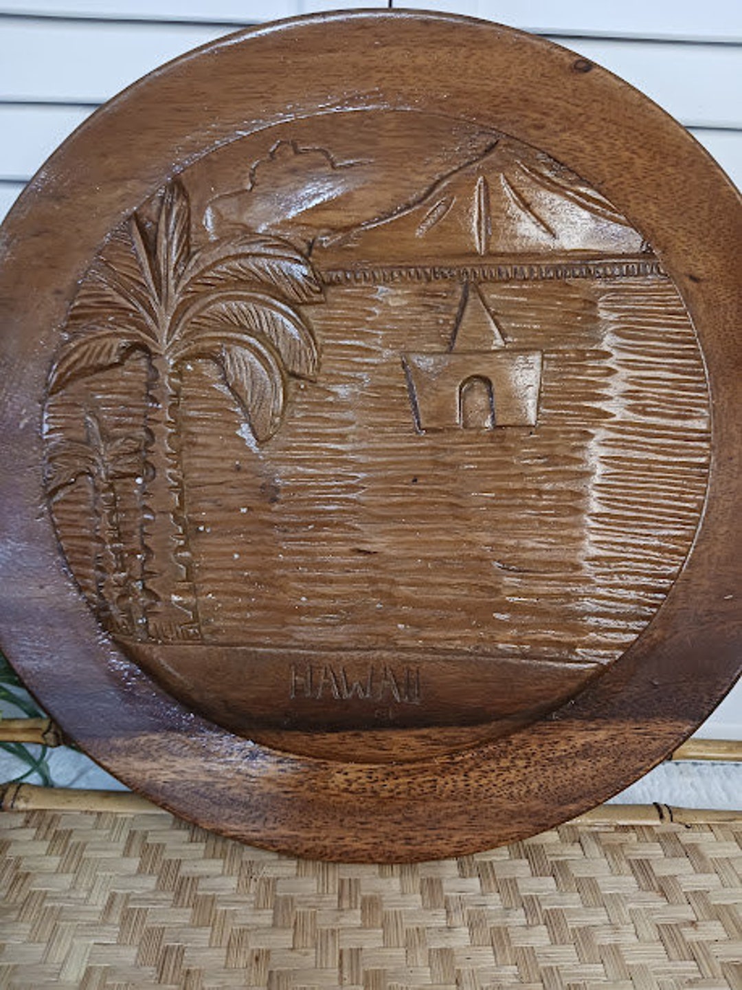 Hand Carved Monkey Pod Wood Decor Plate 12" - Hawaii - Etsy
