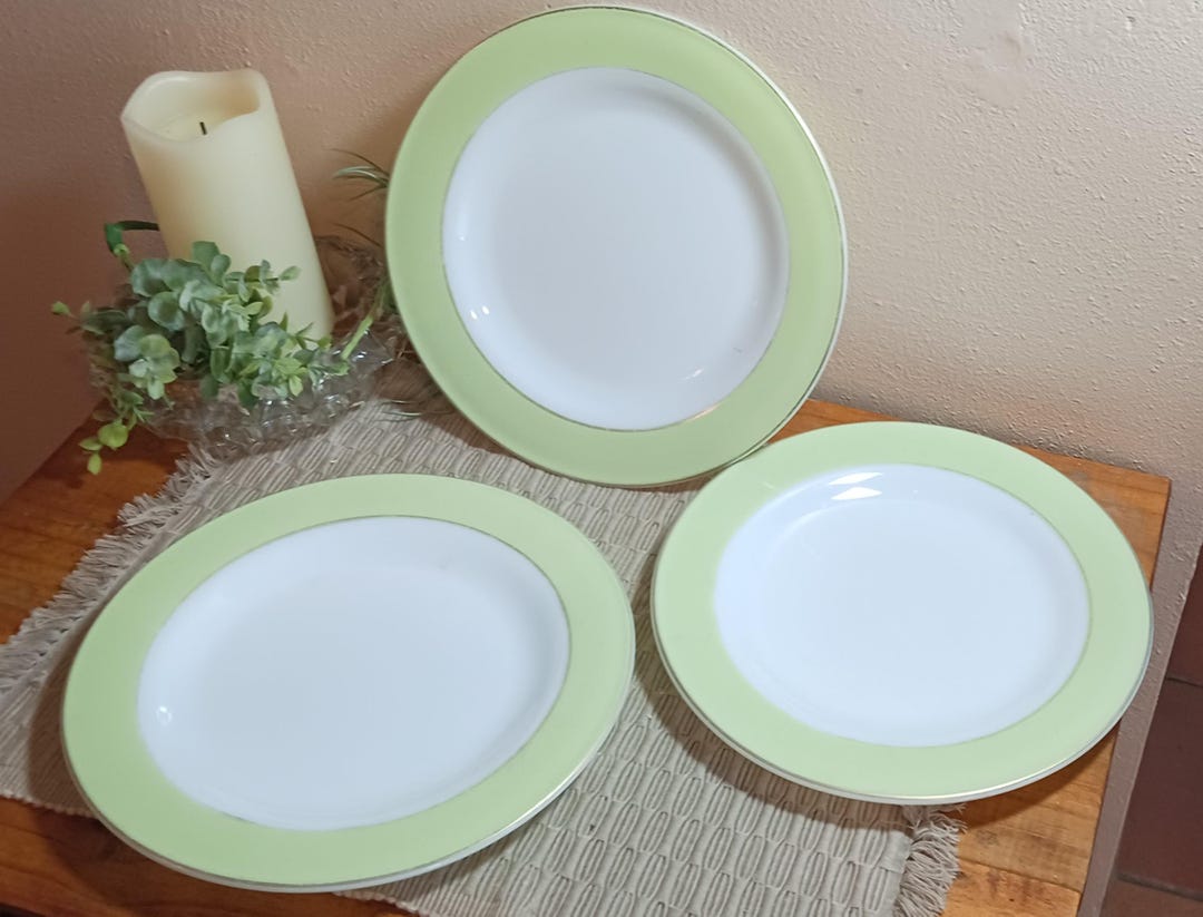 1950s Retro Lime Green Gold Rim Pyrex Tableware, Vintage Pyrex, Mid ...