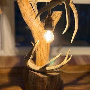 Handcrafted Rustic Antler Log Lamp: Cabin Lodge Art Decor - Etsy