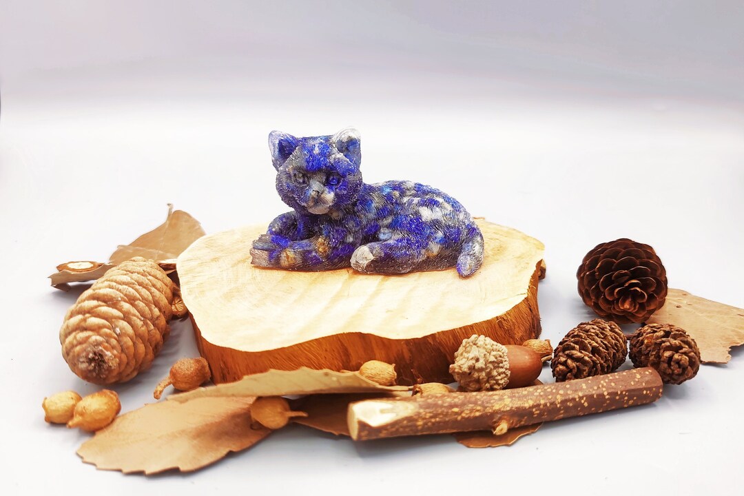 LAPIS LAZULI CAT, Natural Crystal Chips Resin Cat Figure, Cat Statue ...
