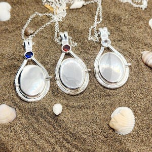 Real H2O Locket Just Add Water Photo Picture Oval Round Locket Engraved ...