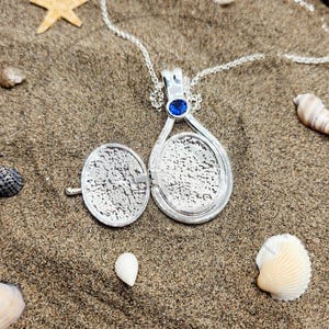 Real H2O Locket Just Add Water Photo Picture Oval Round Locket Engraved ...