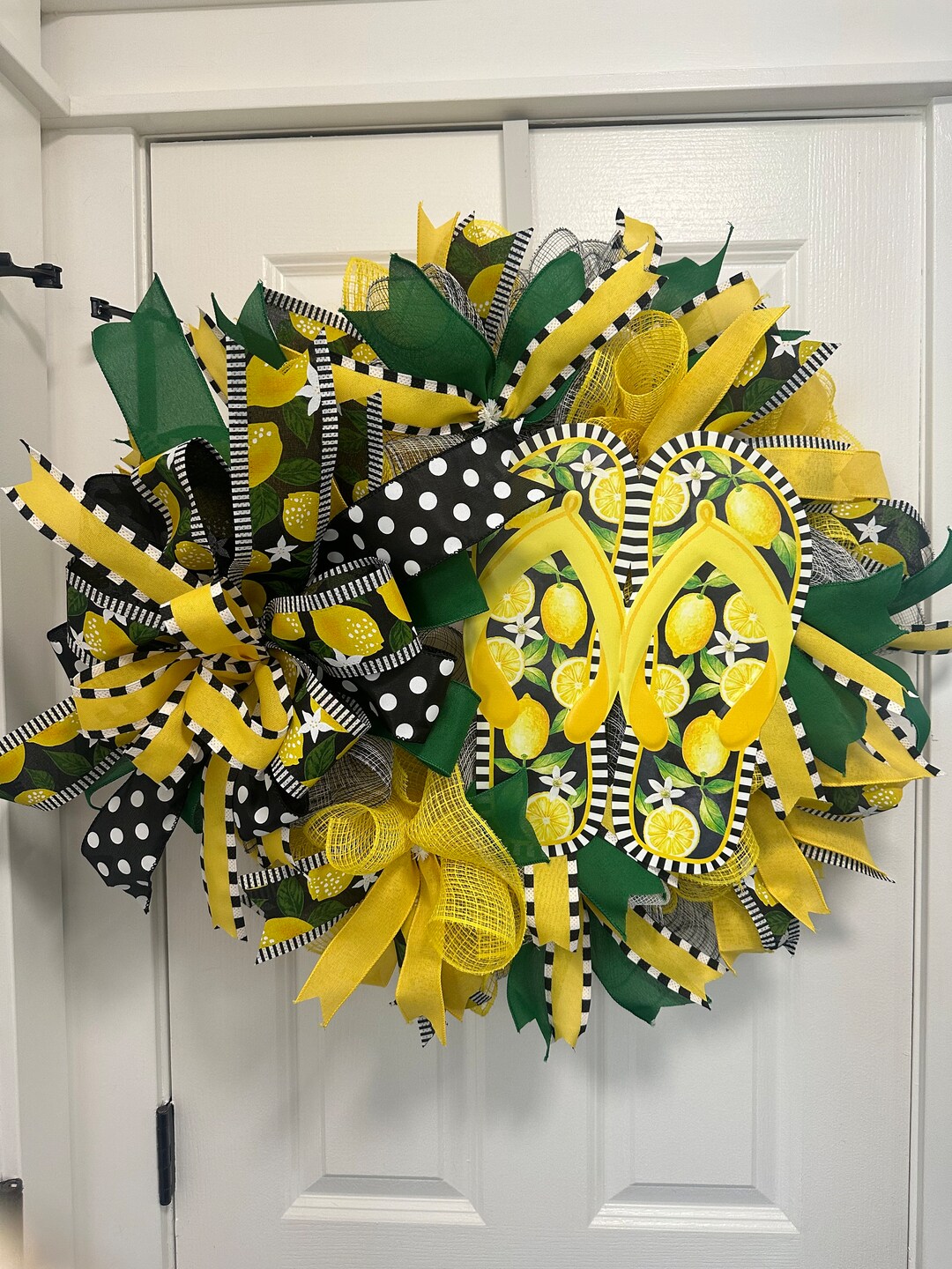 Lemon Flip-flop Wreath: Summer Door Decor With Yellow & Black Ribbon - Etsy