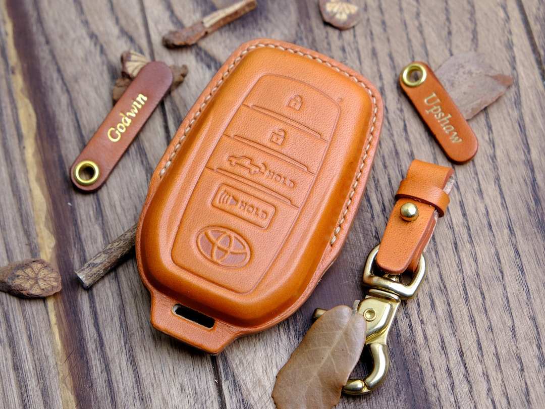 Personalized 2024 Toyota Tacoma Key Case, Handmade Leather Key Cover ...