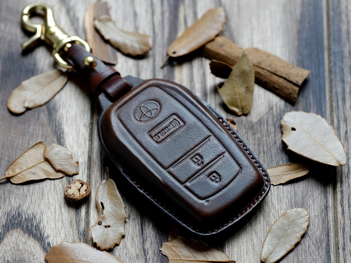 Toyota Land Cruiser Corolla Cross 2022 2023 Leather Key Case, Toyota ...