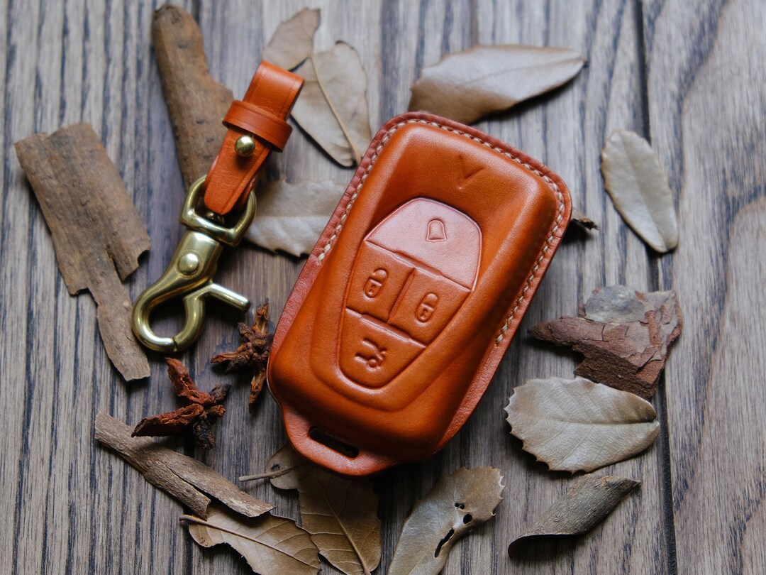 Personalized Leather Key Cover for Keyless Entry Remote Key Fob Vinfast ...
