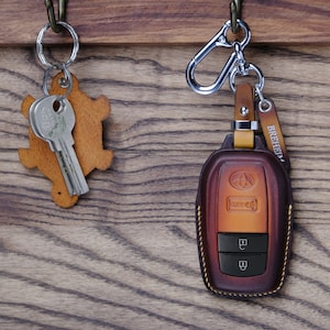 Toyota Corolla Cross Key Fob Cover (patina), Handcarft Leather Key Case ...