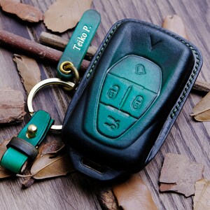 Vinfast VF8 Key Fob Cover, Personalized Leather for Vinfast VF6 VF7 VF8 ...