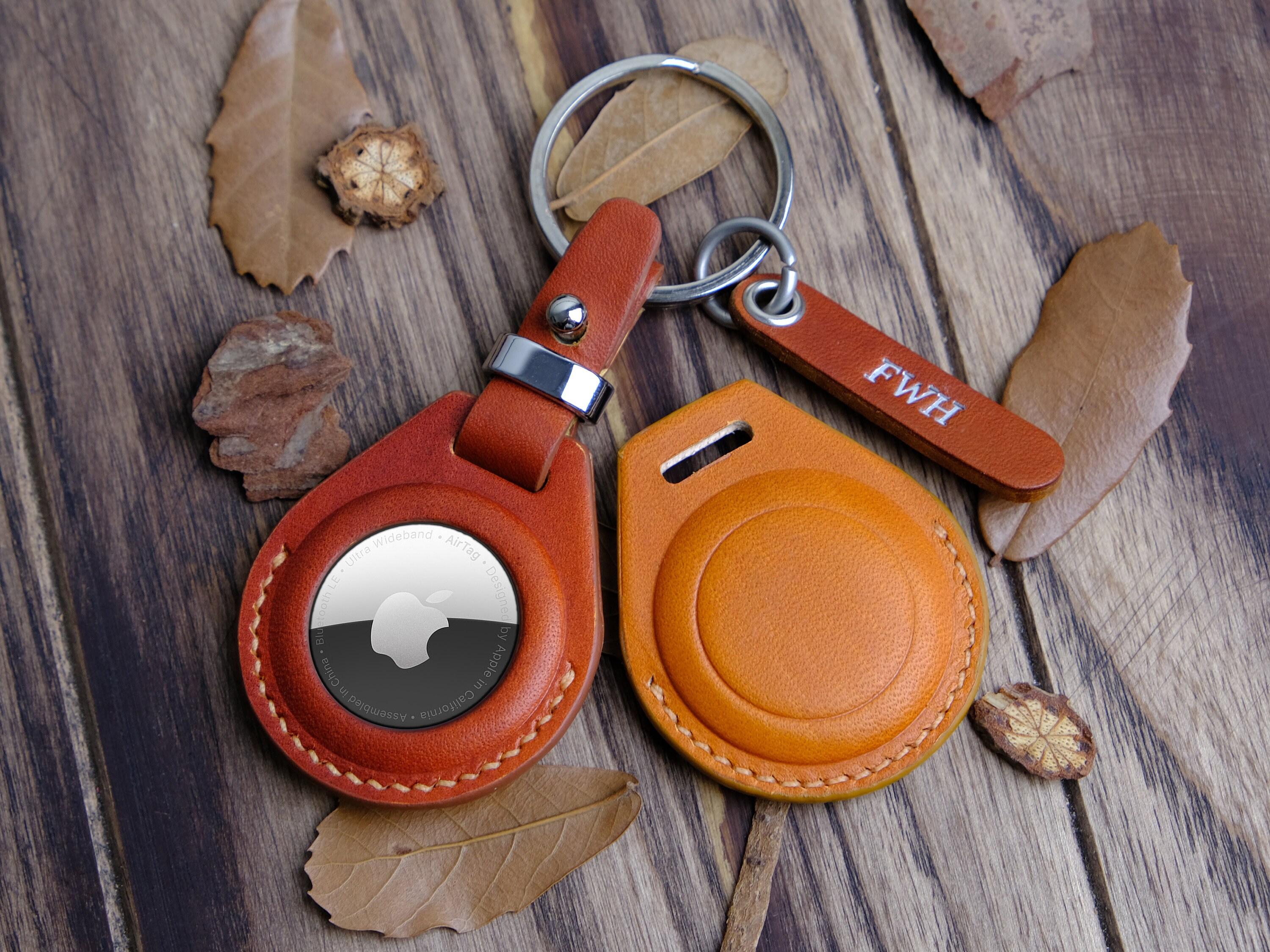 AirTag Leather Keyring, Customised AirTag Case, AirTag Keychain Holder ...