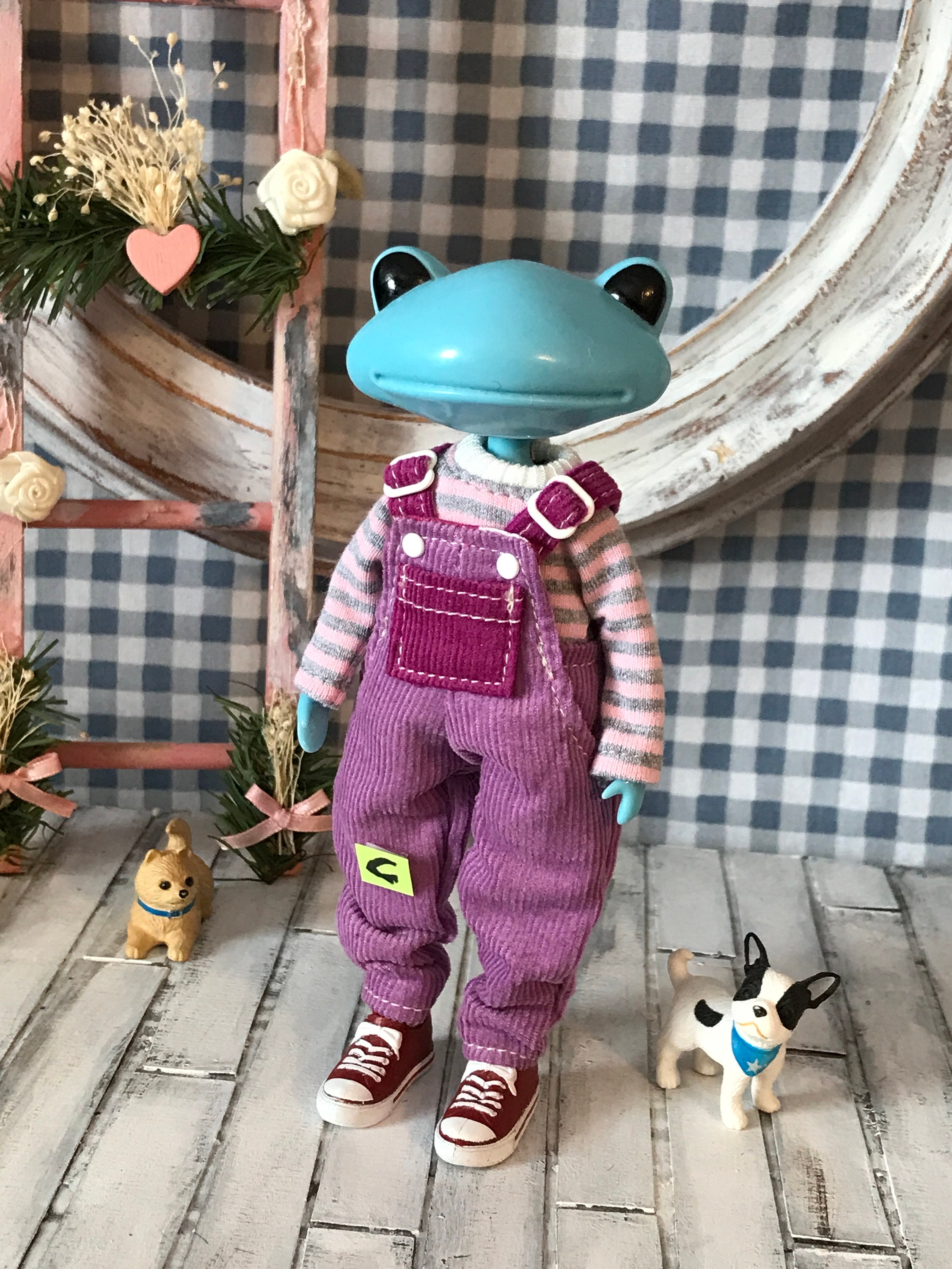 Wonder Frog Overalls and T-shirt Set - Etsy