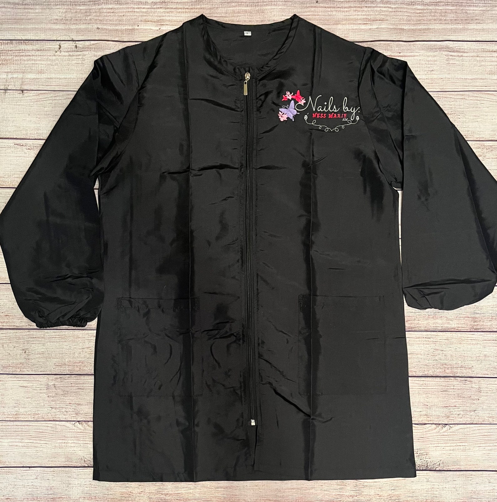 Salon/ Barber Jacket With Custom Name Or/ Logo Embroidery Salon Stylist ...