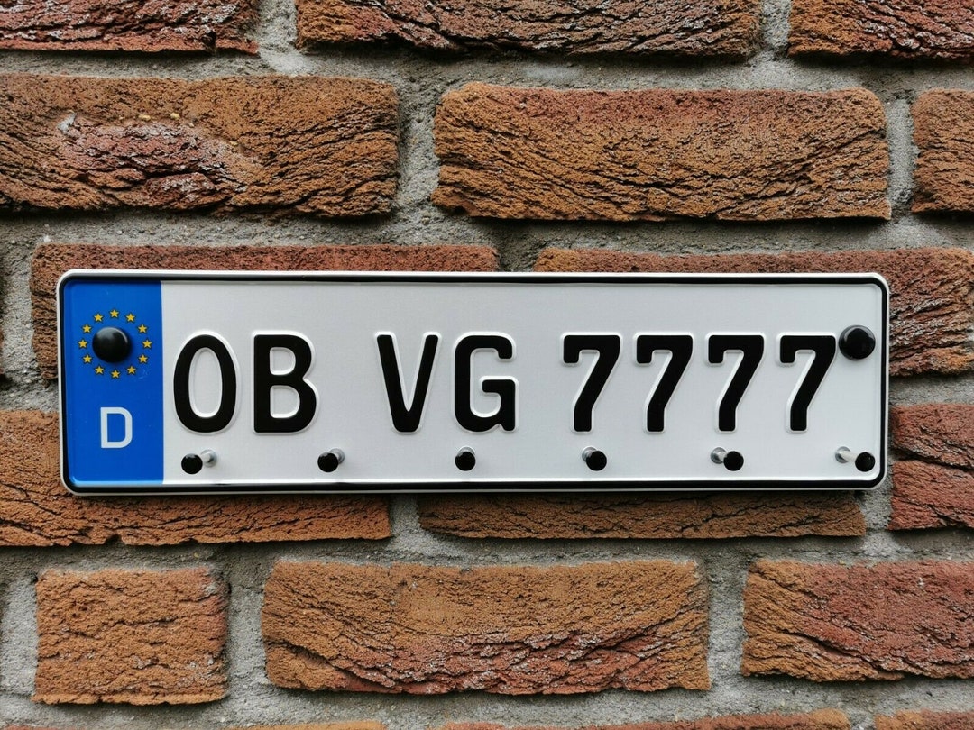 1 pieza de tablero de llaves con su placa de matrícula, barra de llaves ...