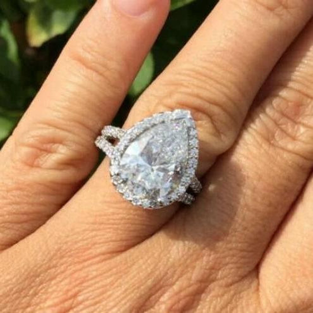 Halo Engagement Ring, Split-shank Wedding Ring, 4.00 CT Pear Cut ...