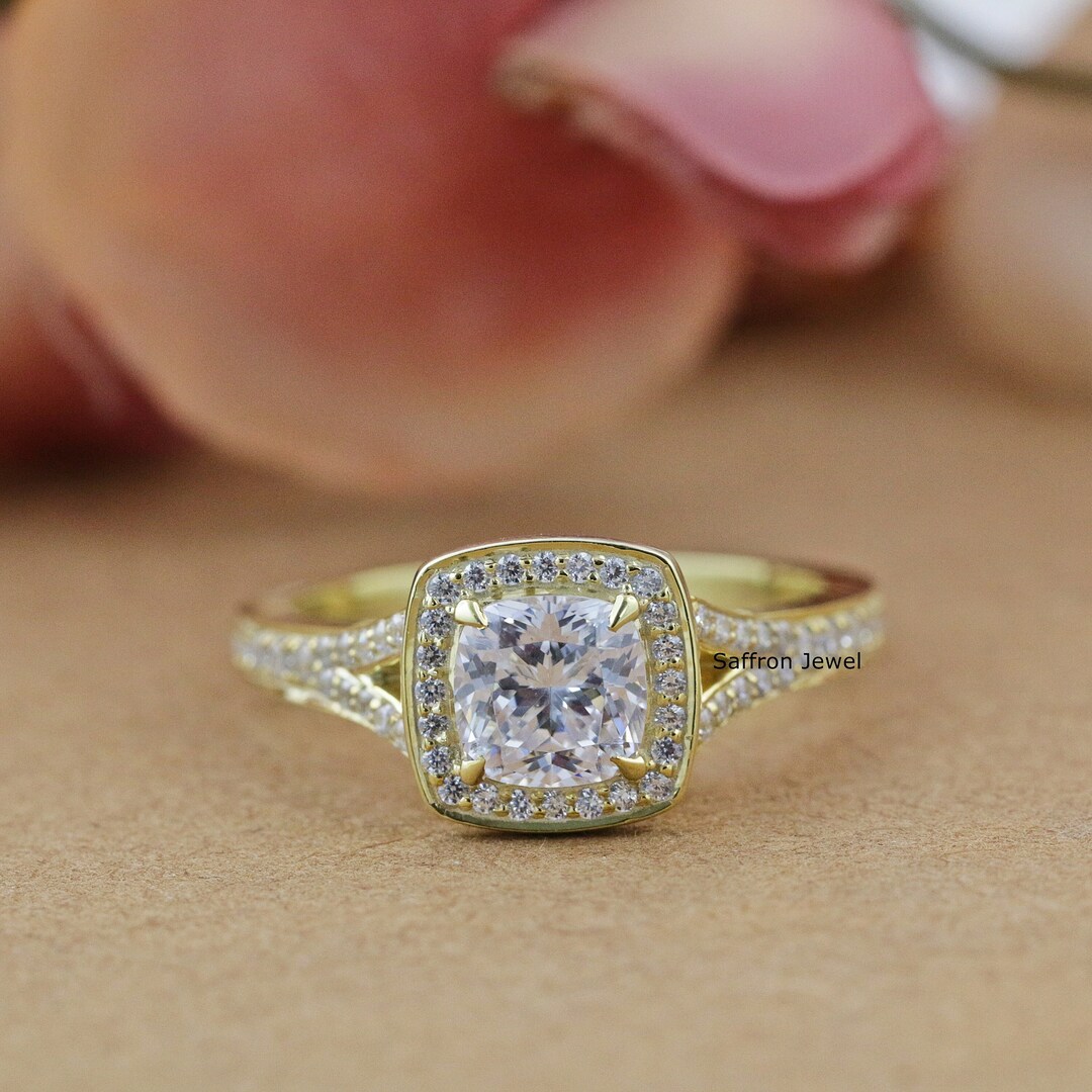 Split-shank Ring in 14K Solid Yellow Gold, 2.00 CT Cushion Cut ...