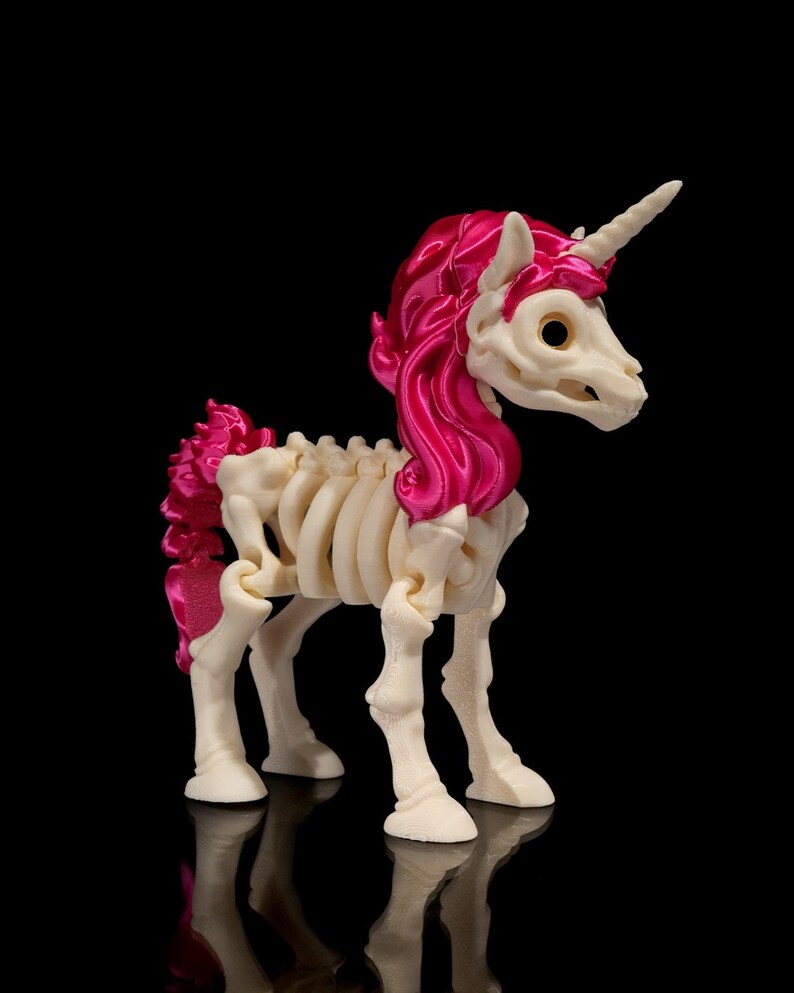 3D Printed Flexi Fidget Toys & Animal Skeleton Keychains Dog, Chameleon ...