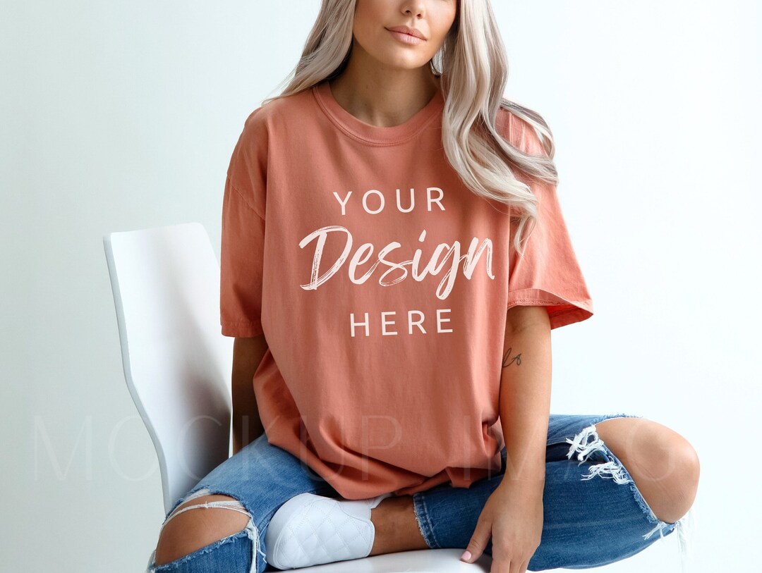 Terracotta Comfort Colors 1717 Tshirt Mockup, Model Mockup, Comfort ...