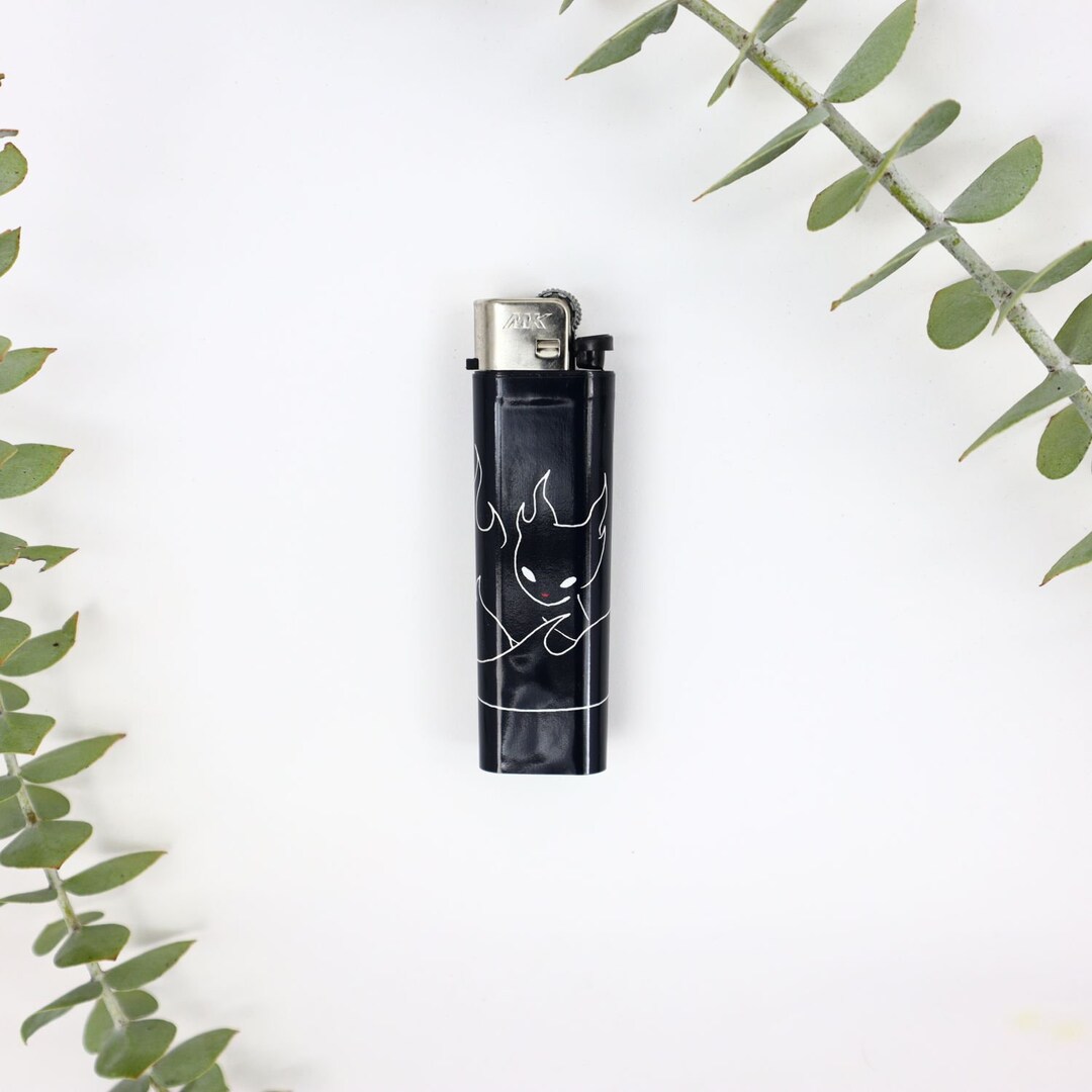 Black & White Flames Fox With Red Nose - Gift Lighter | Original ...