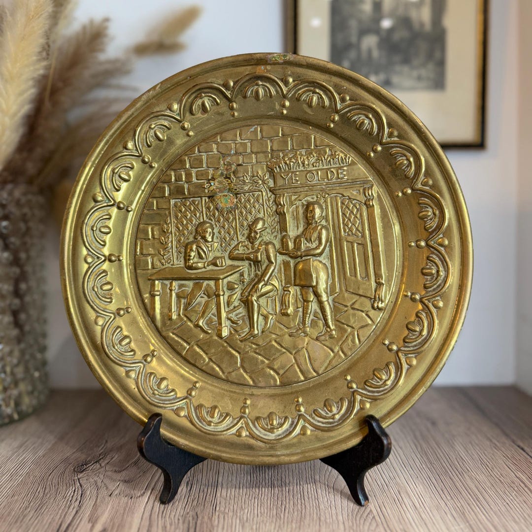 Historical Design Metal Decorative Plate | Metal Wall Hanging Plate ...