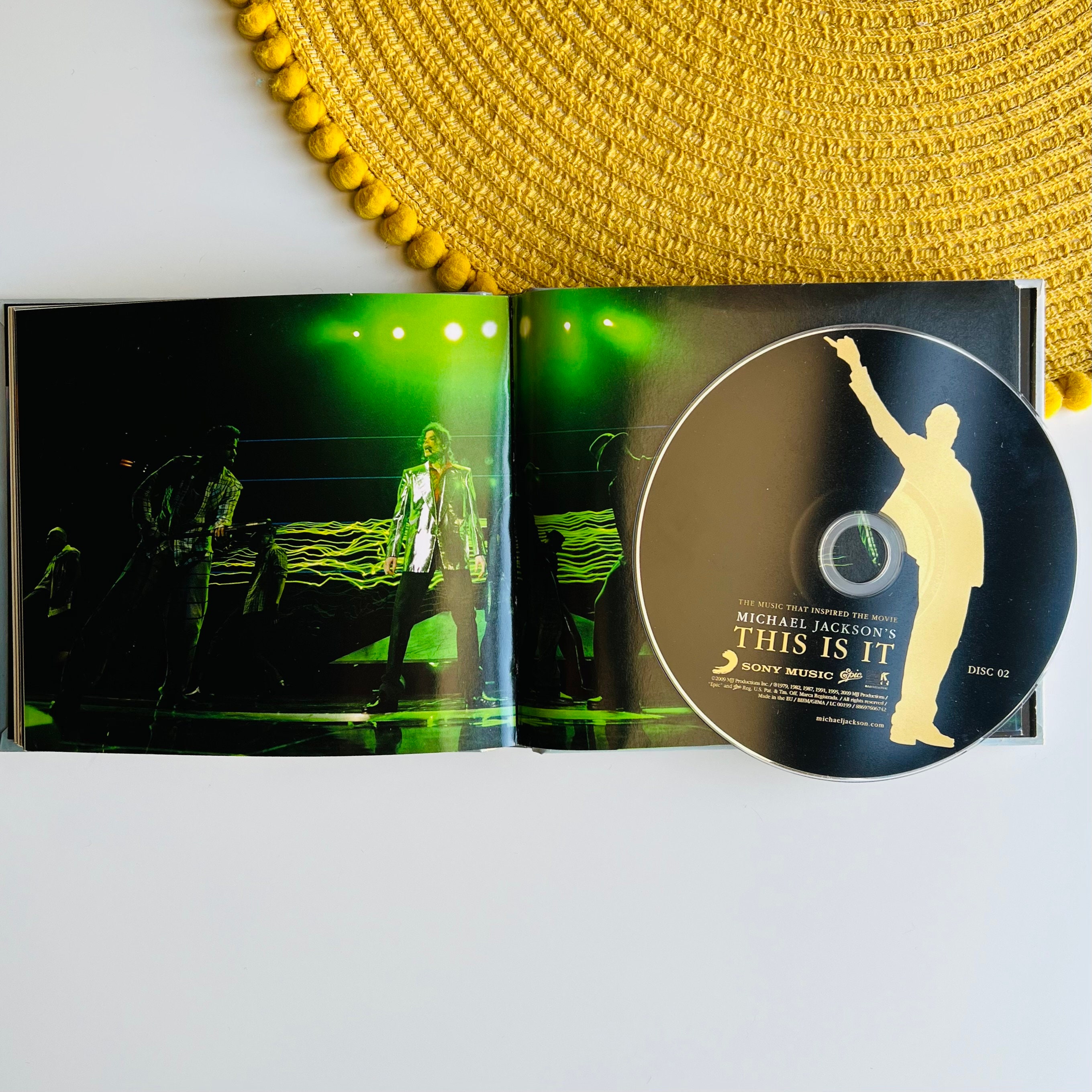 Michael Jackson CD Dvds, This is It Original Film Soundtrack, the ...