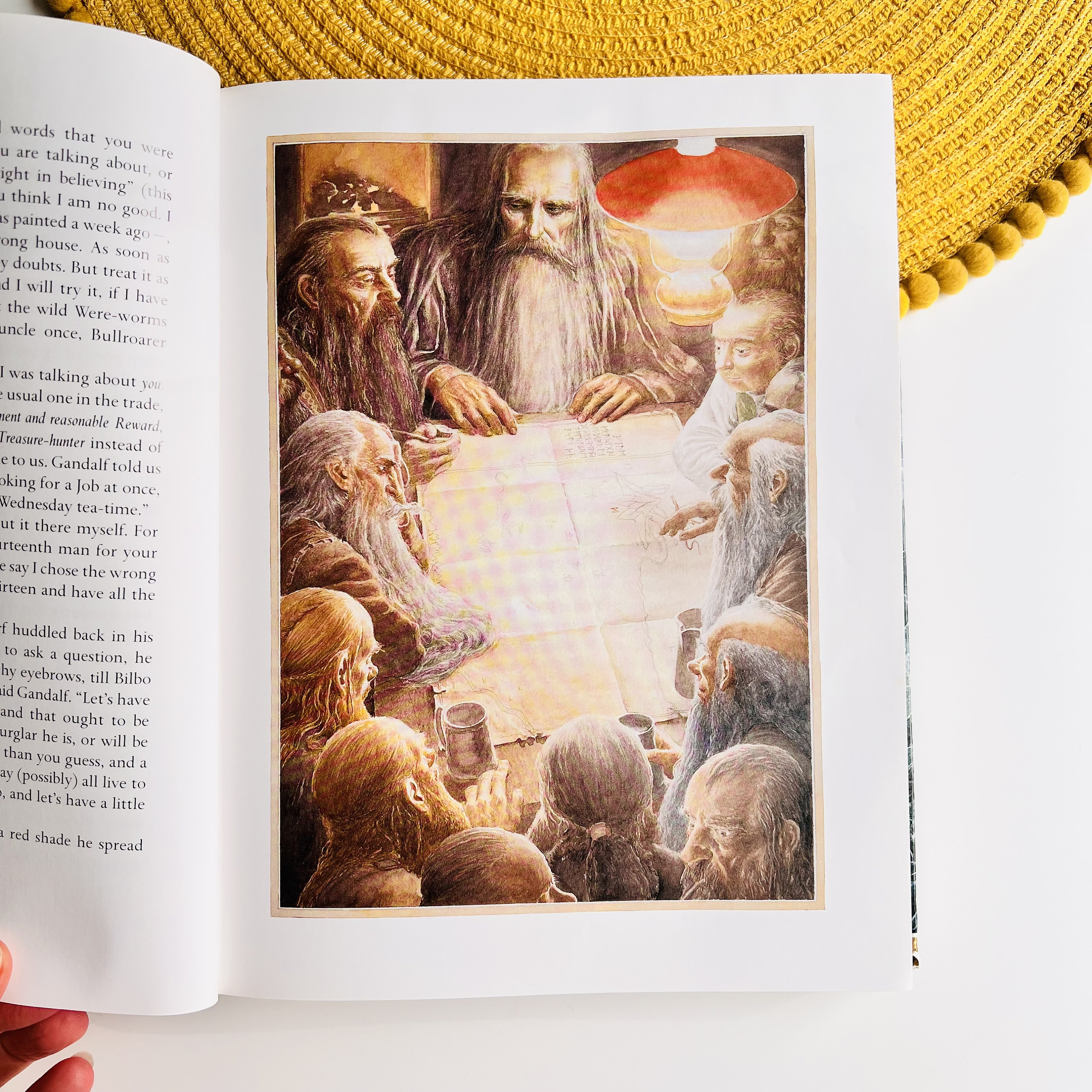 The Hobbit Book by J R R Tolkien, Illustrated by Alan Lee, Large ...