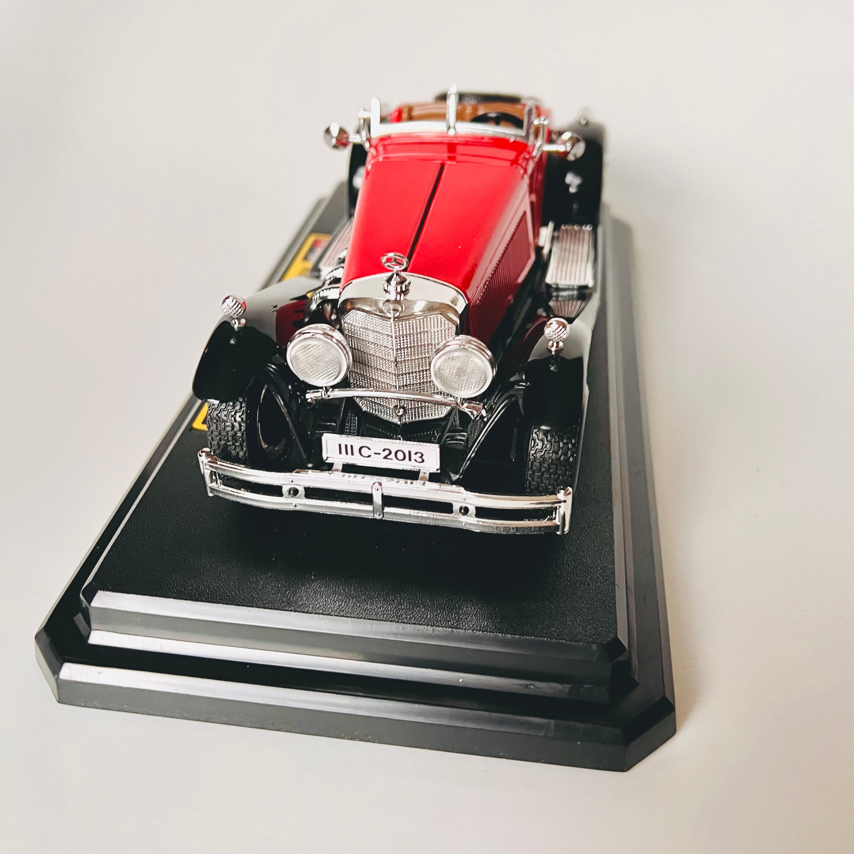 Bburago Mercedes Benz SSK 1928, Red Black Model Car, Die Cast Box, 1/24 ...