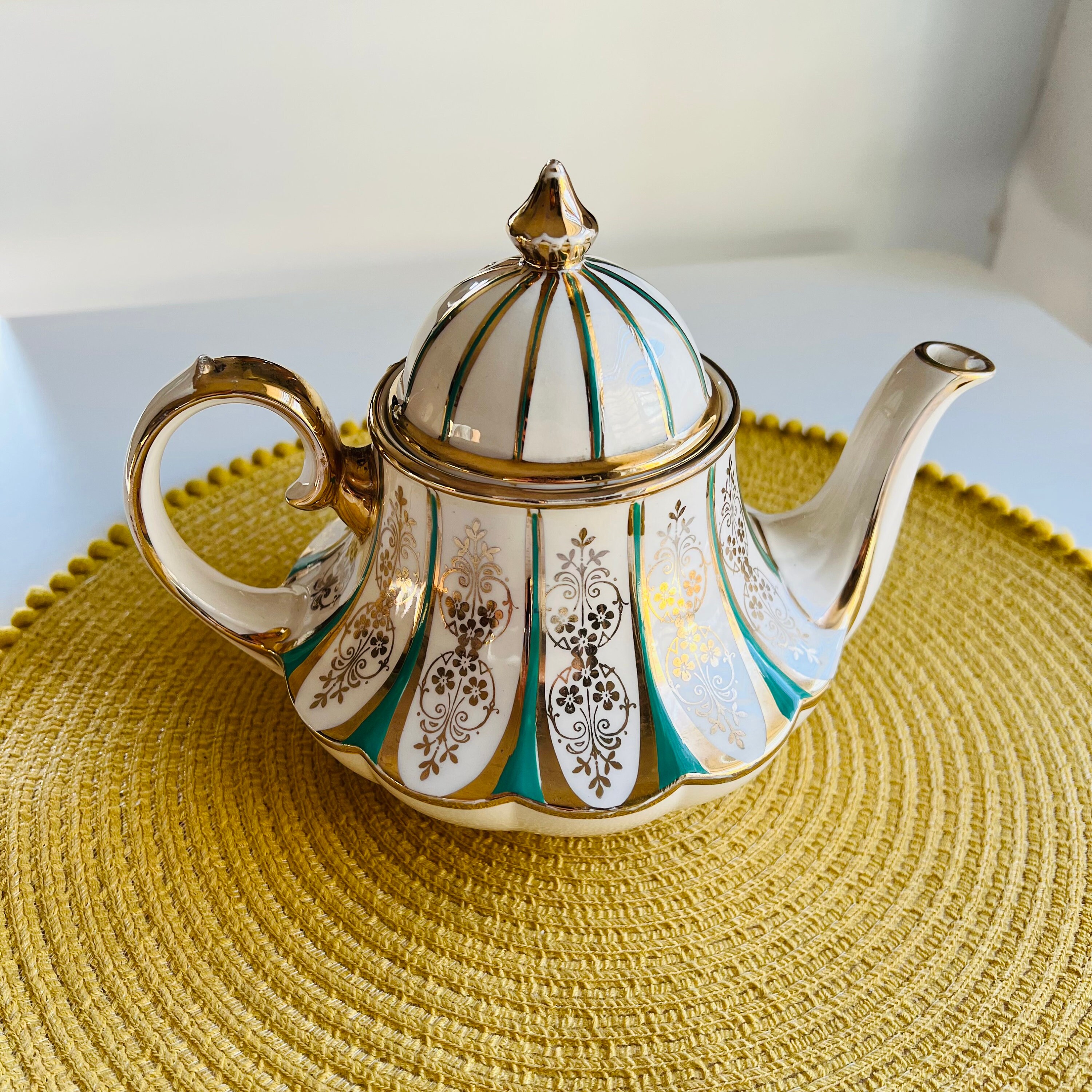 RARE Vintage Sadler England Carousel Bell Shaped Green Gold Teapot With ...