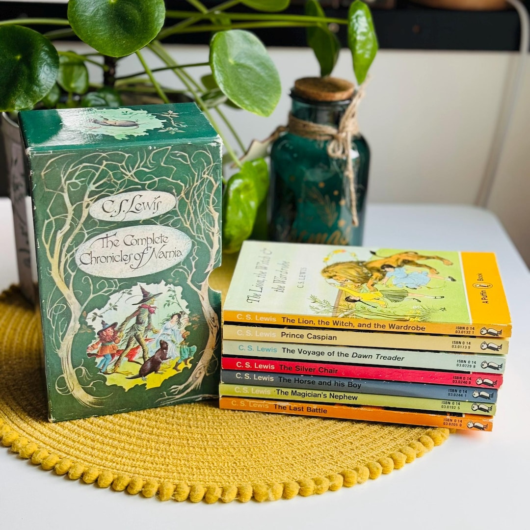 Vintage the Chronicles of Narnia Book Set, C S Lewis, Pauline Baynes, 7 ...