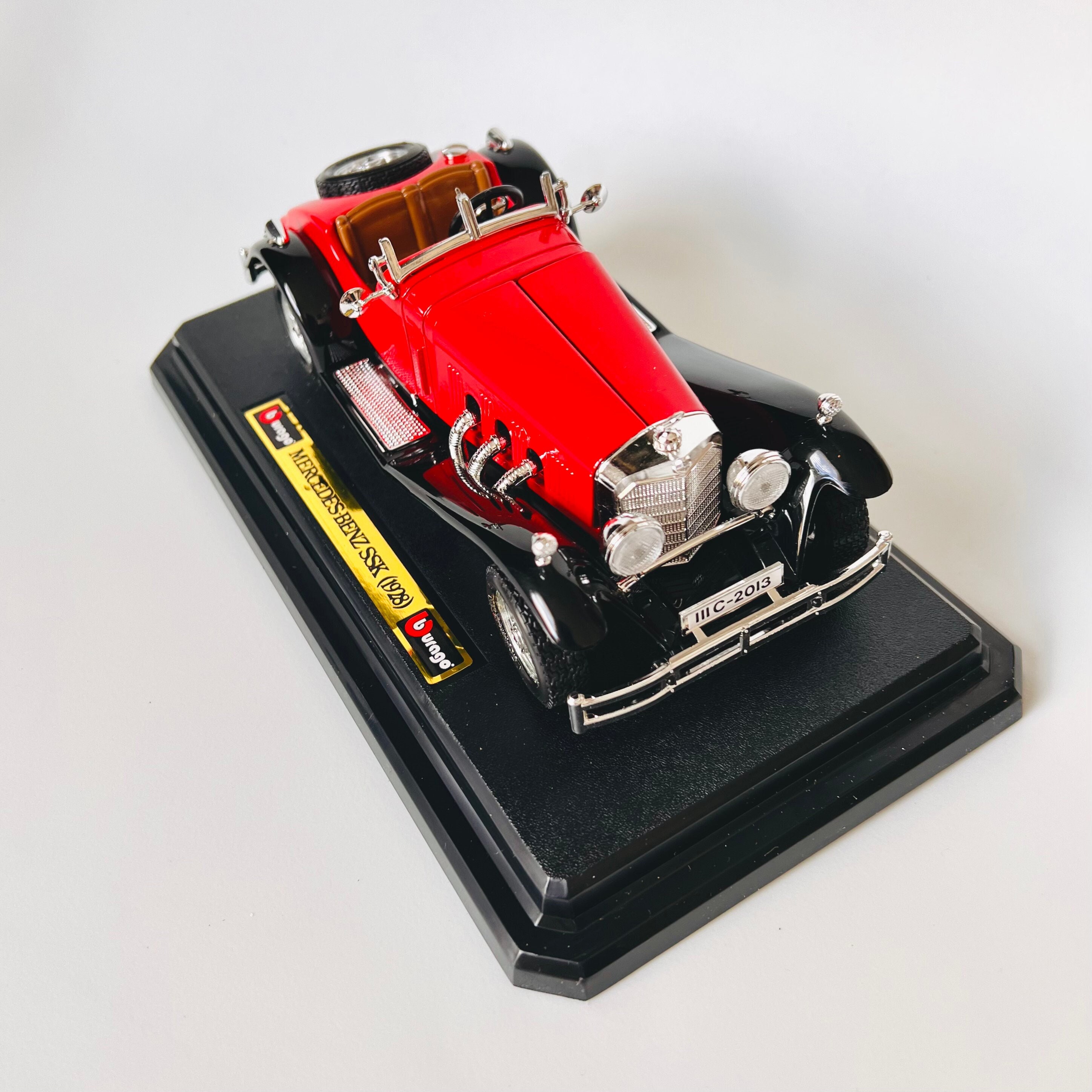 Bburago Mercedes Benz SSK 1928, Red Black Model Car, Die Cast Box, 1/24 Scale Burago ...