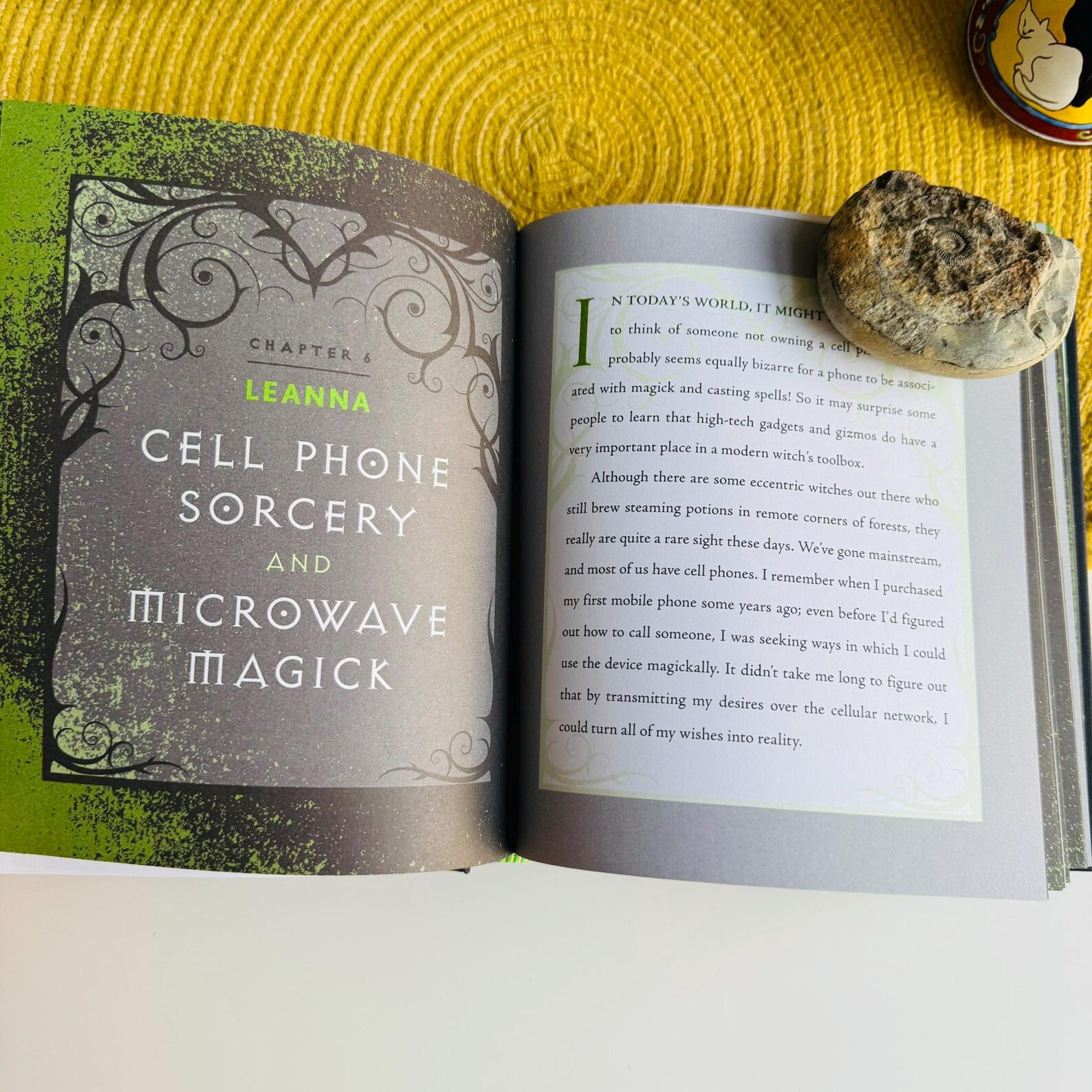 Wiccapedia: A Modern-day White Witch's Guide Book, Rituals Witchcraft ...