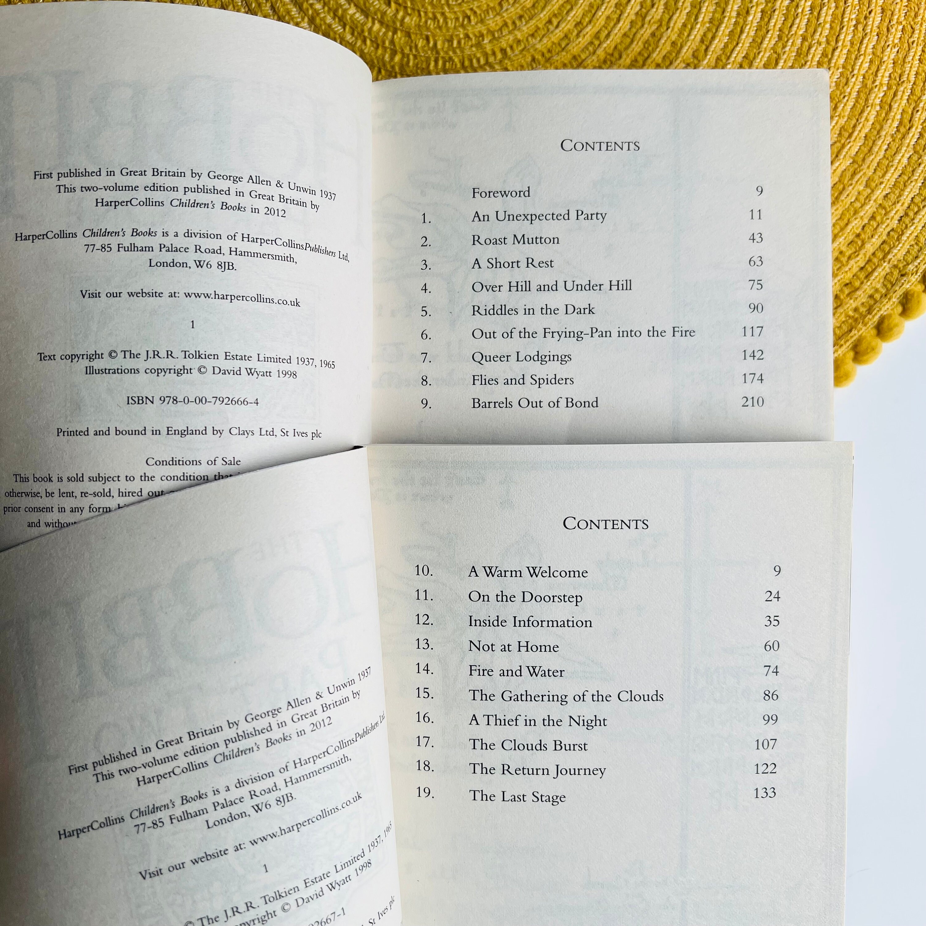 The Hobbit Part 1 and 2 Books With Slipcase by J R R Tolkien, Tolkien ...