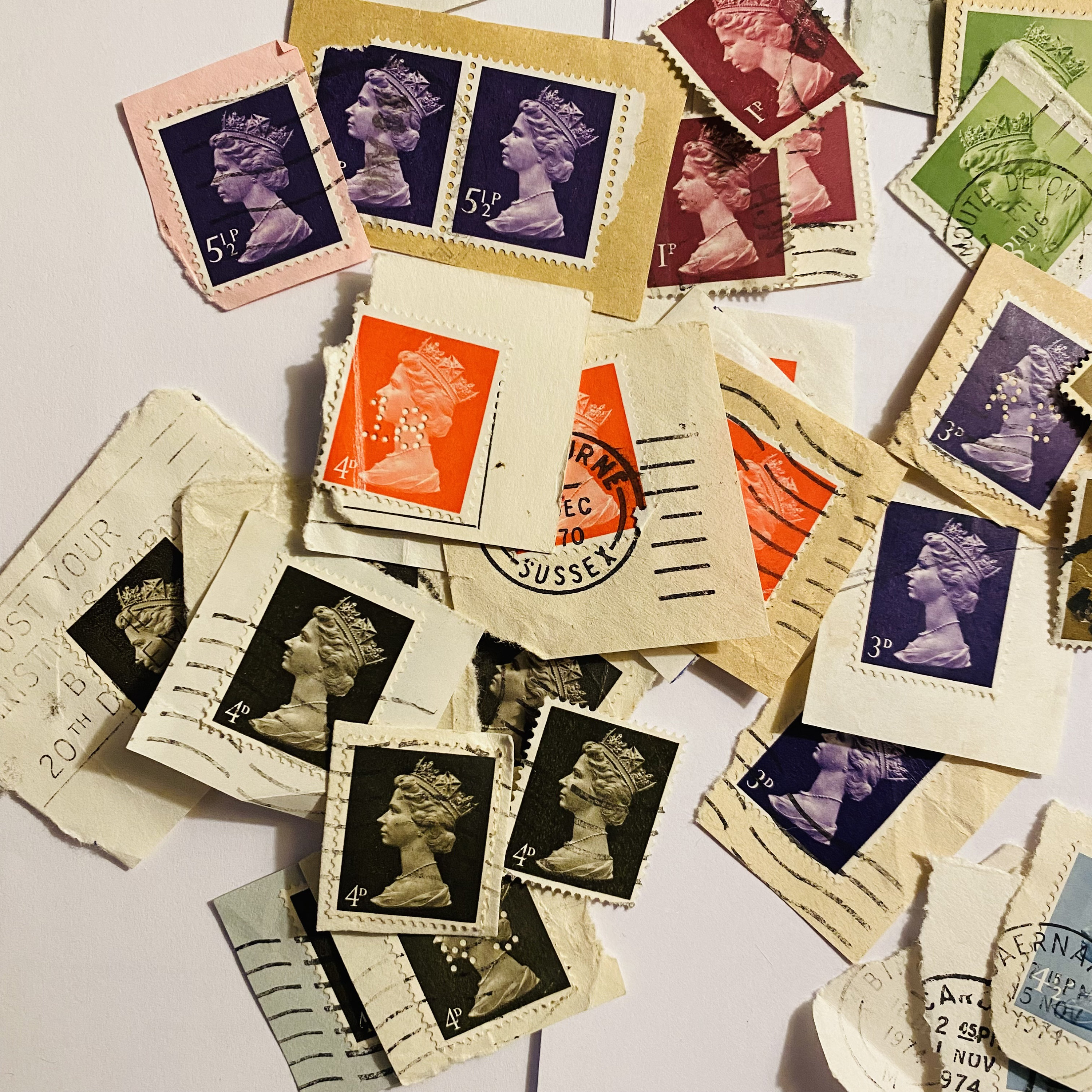 20x Vintage Royal Mail Used Stamps Queen Elizabeth Majesty - Etsy