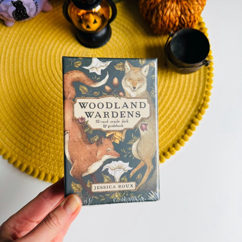 Green Witch's Oracle Deck, Woodland Wardens Oracle & Tarot Cards Deck ...