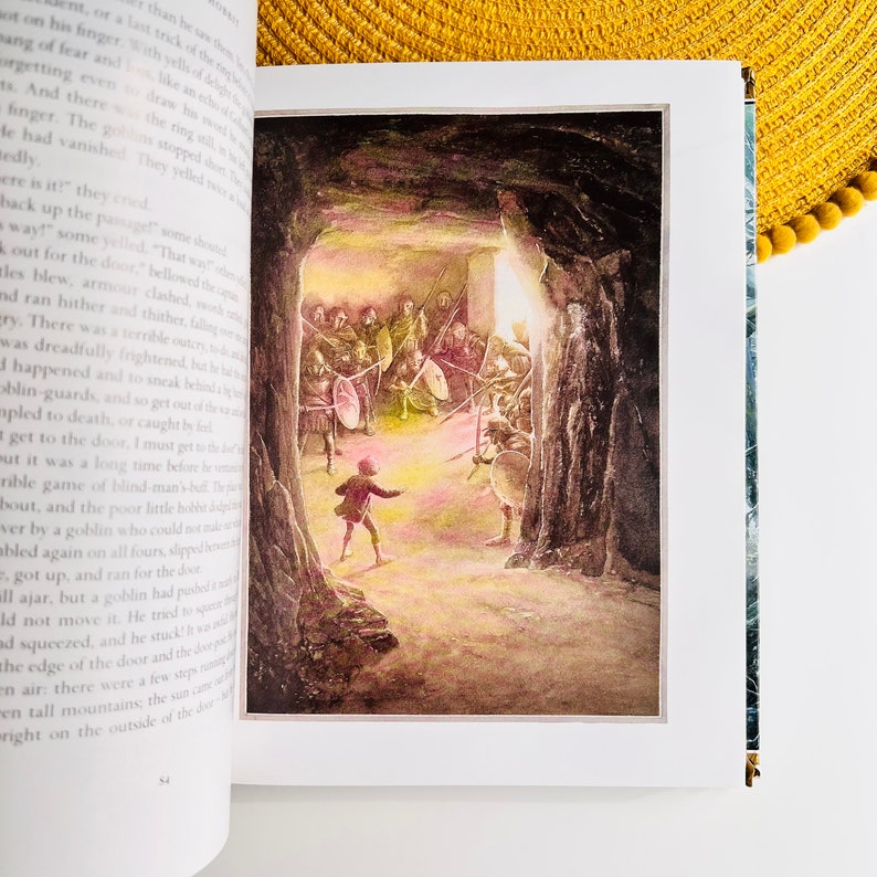 The Hobbit Book by J R R Tolkien, Illustrated by Alan Lee, Large ...
