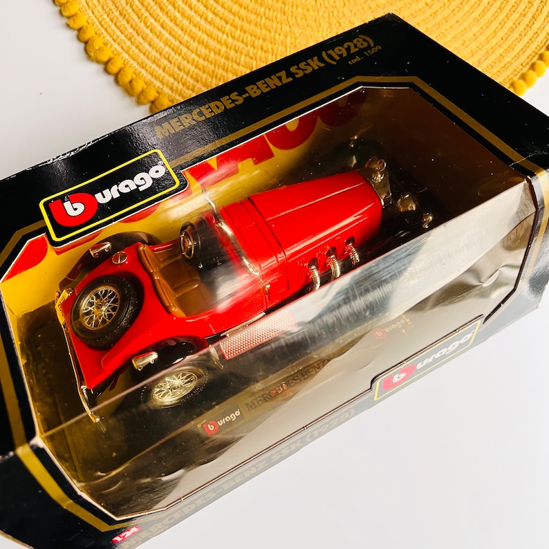 Bburago Mercedes Benz SSK 1928 Red Black Model Car Die Cast With Box, 1 ...