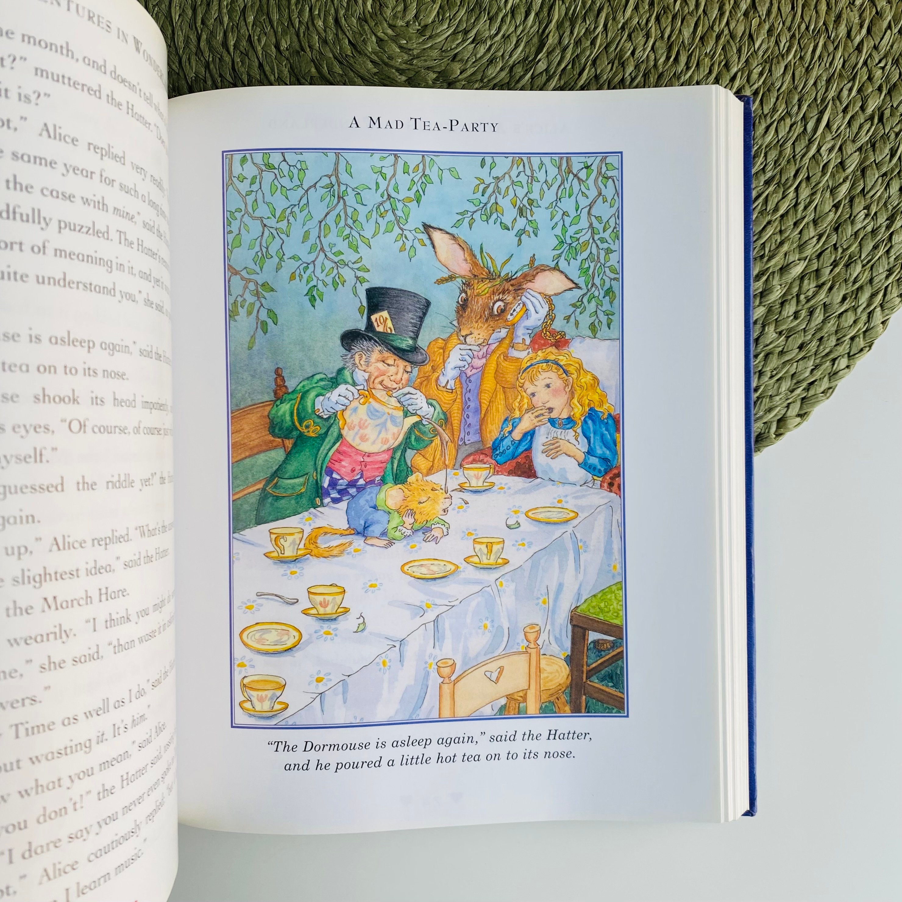 Alice's Adventures in Wonderland, Lewis Carroll, June Goulding ...