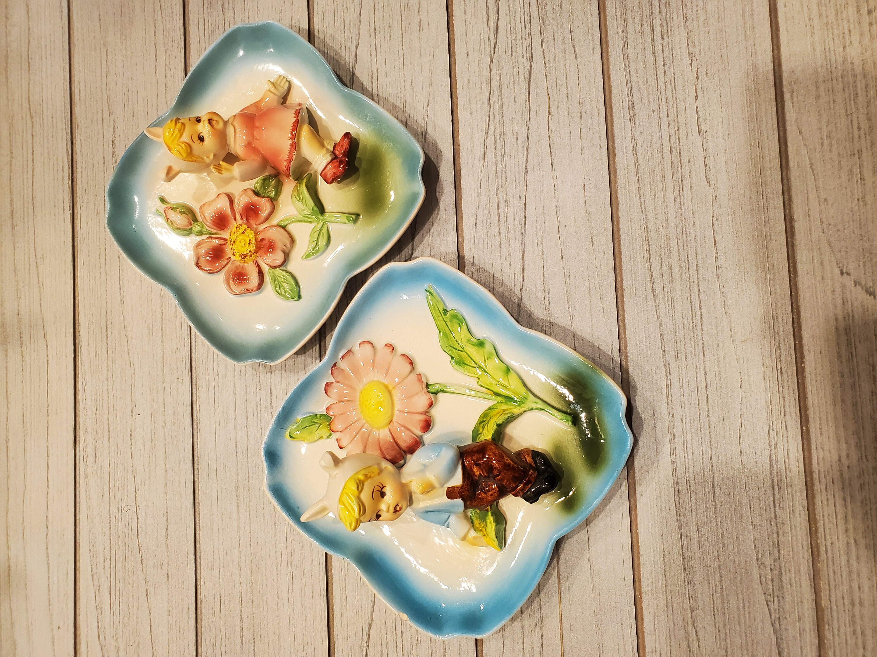 Vintage ESD Girl and Boy Bunny Wall Plaque. She Has a Repair - Etsy