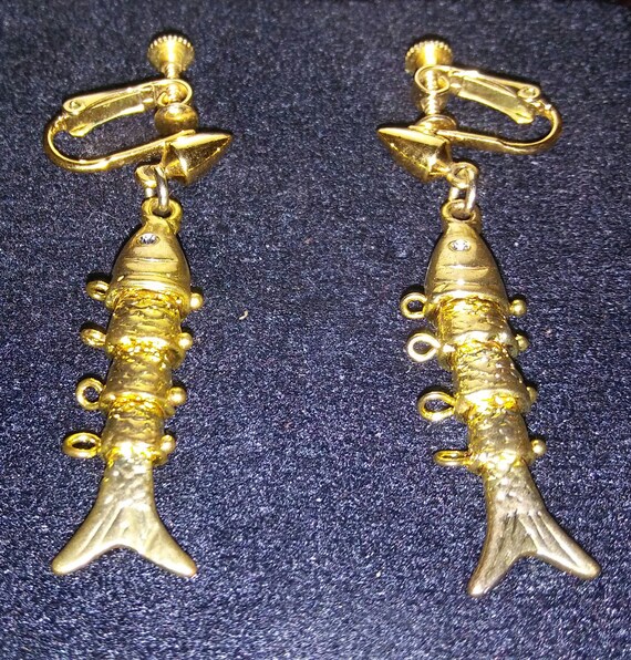 Rare NAPIER 1950's goldplated screw-on dangle fish ea… - Gem