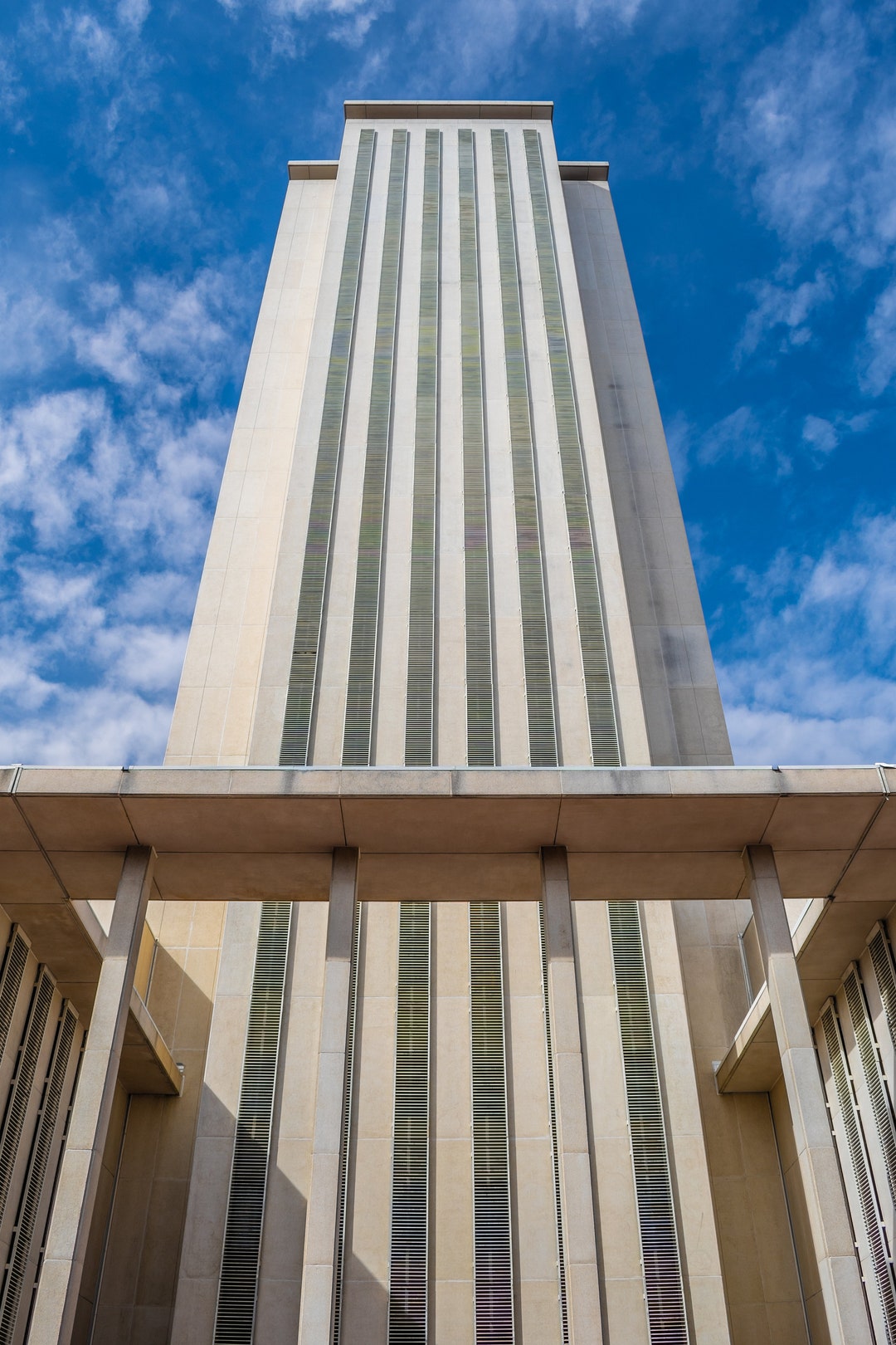 Iconic Landmark: Florida State Capitol Tallahassee Architecture Wall ...