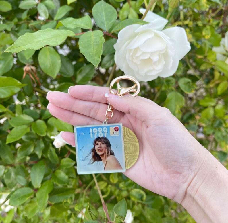 Taylor Swift Record Album Keychain / 1989 Taylor's Version / the Eras ...
