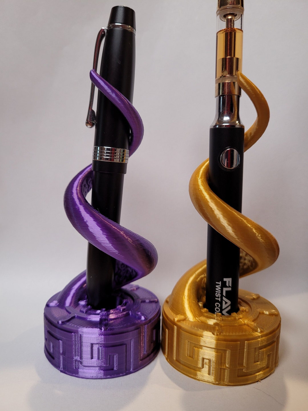 Kraken Pen Stand - Etsy