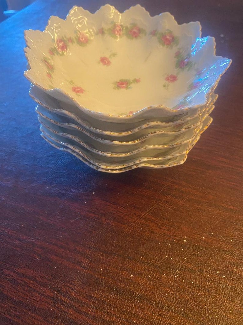 Antique M Z Austria 1-10” Ruffled Bowl Rose Pattern & 6- 5”ruffled ...