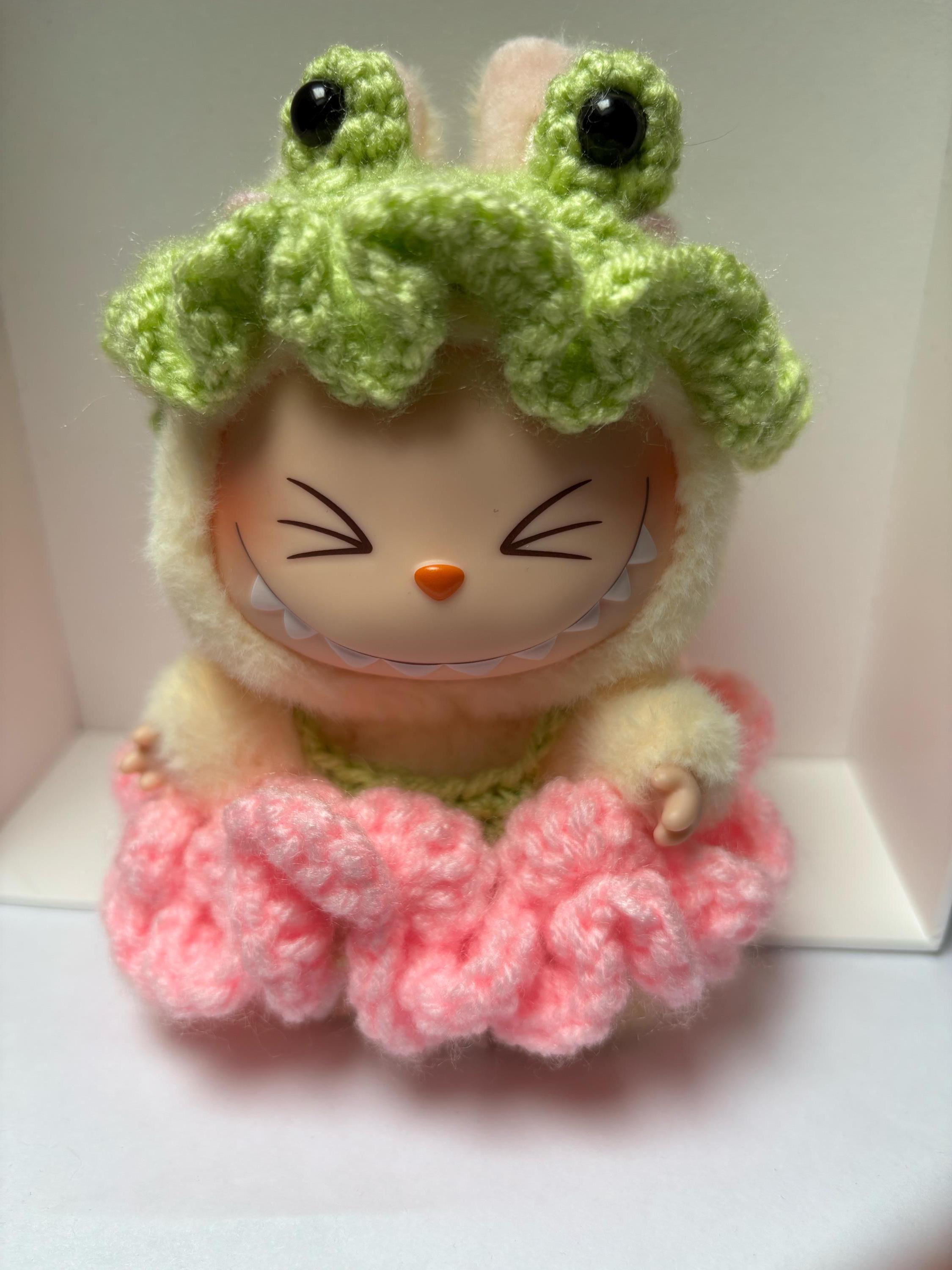 Labubu Frog Outfit, Crochet Pattern US Terms (updated) - Etsy